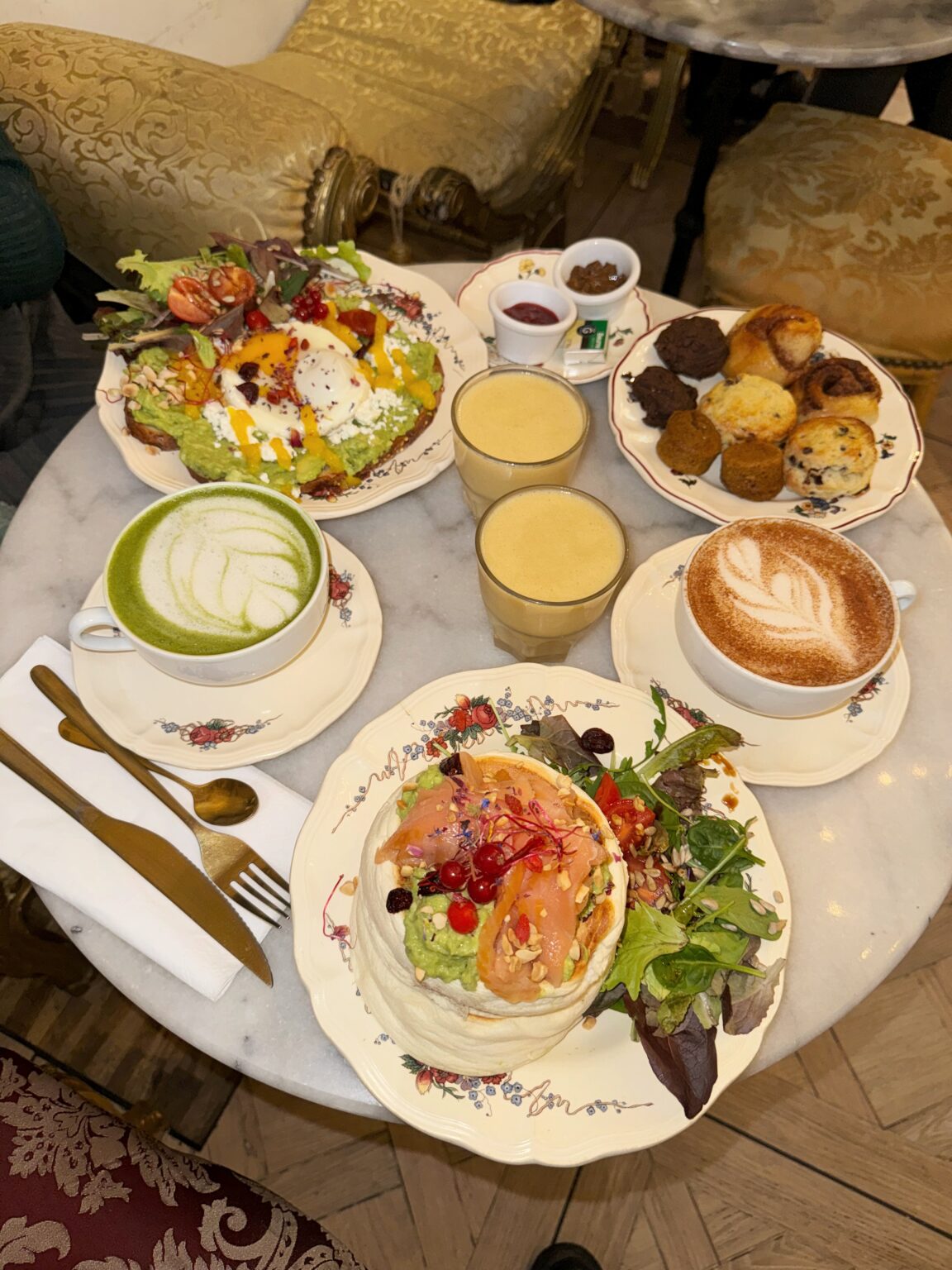 Violetta & Alfredo - Parisian Tables